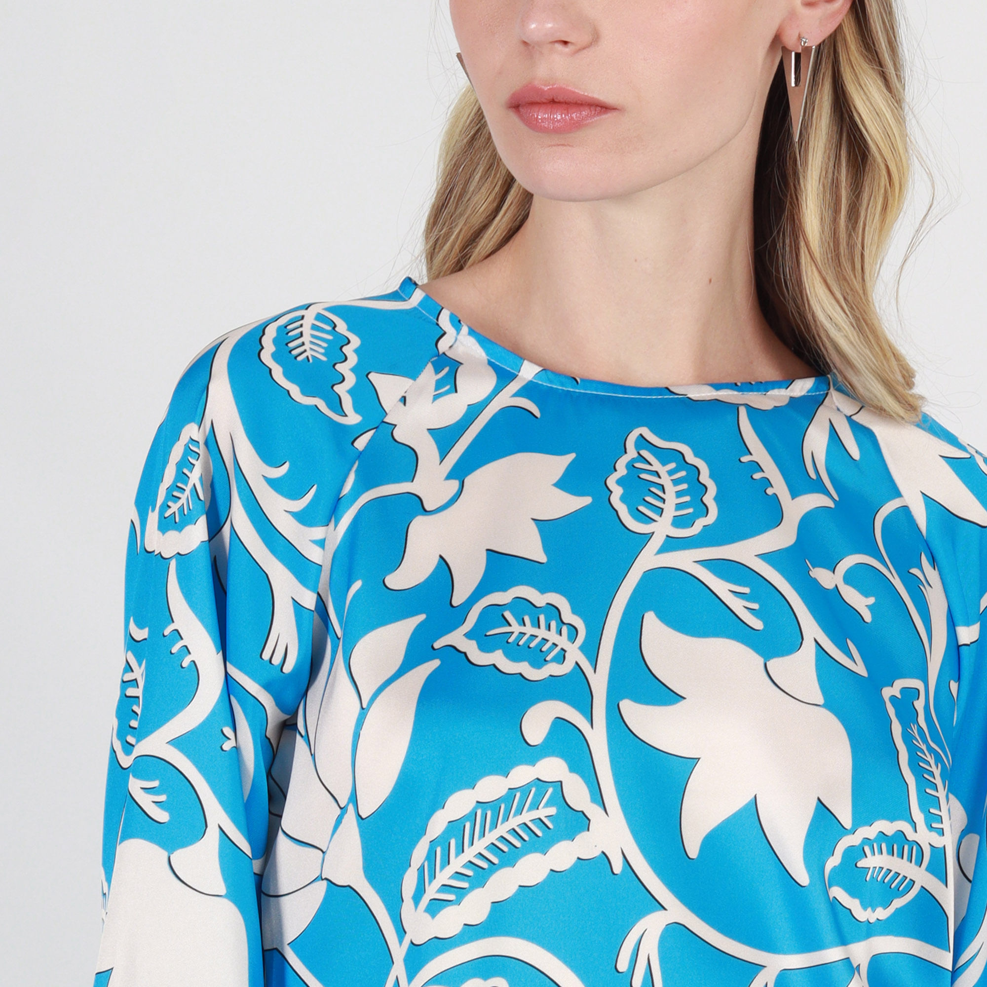 Blusa para mujer - BLUSA MANGA RANGLAN ESCOTE REDONDO MANGA LARGA CON ...